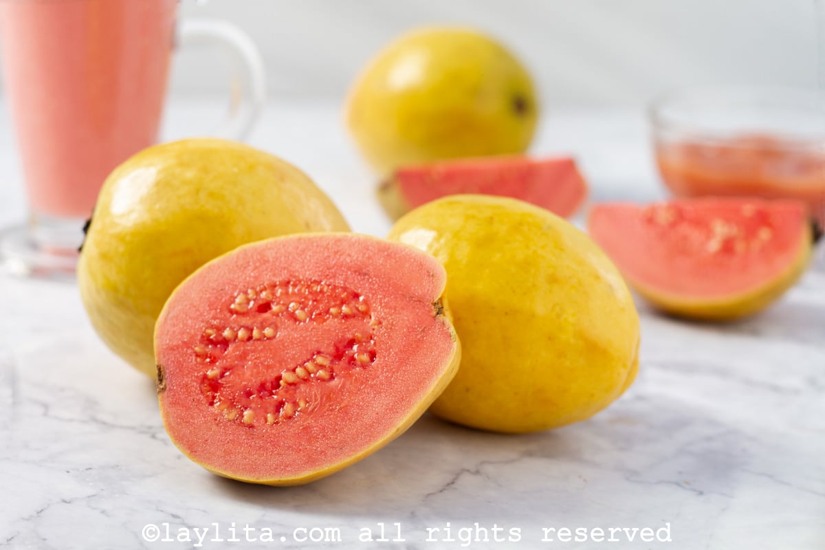 La Guayaba: Usos y Recetas – Laylita.com – Recetas de Cocina
