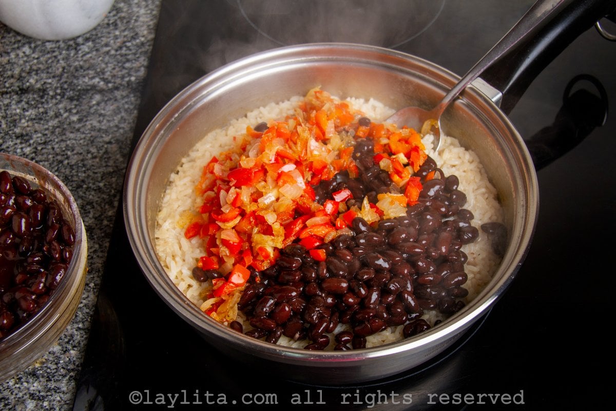 Gallo Pinto Costarricense (Arroz con frijoles) | Laylita.com – Recetas ...