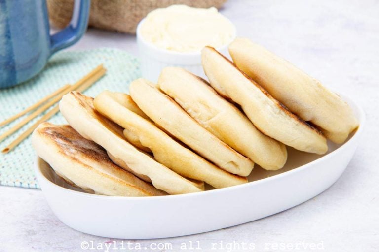 Arepa Andina (Arepas de harina de trigo) | Laylita.com – Recetas de Cocina