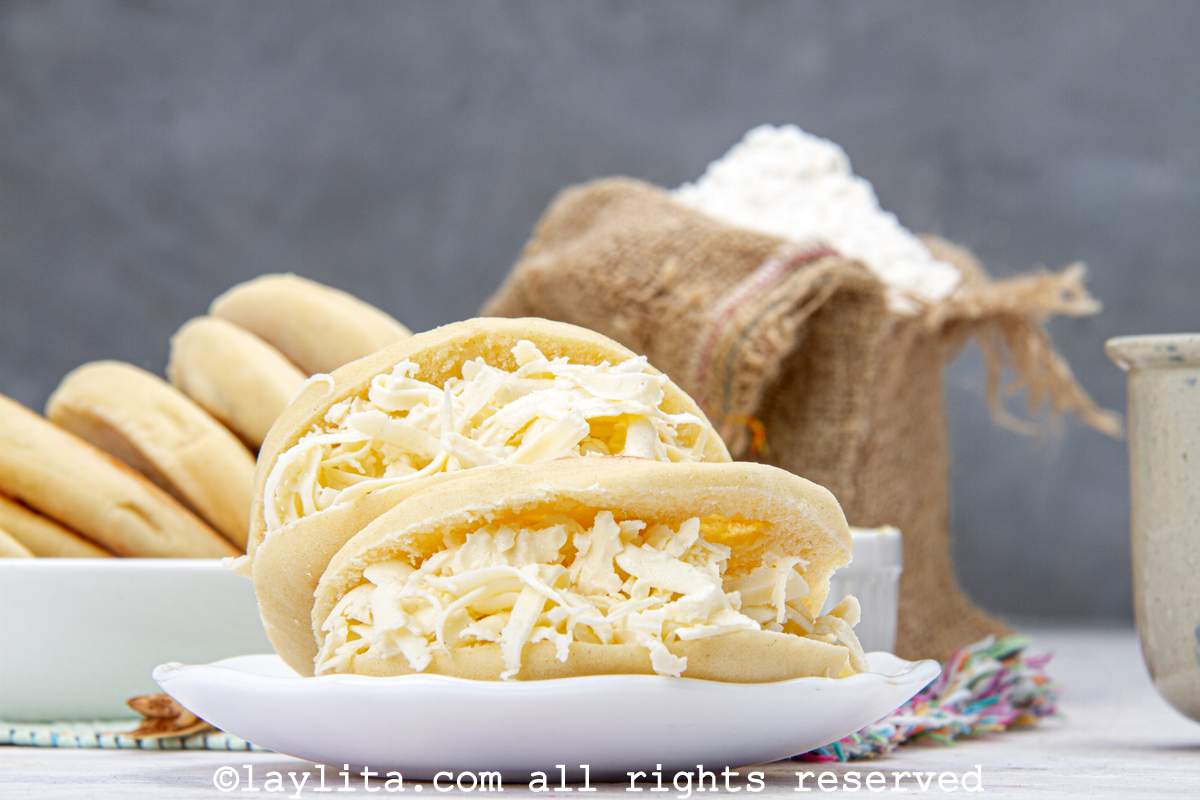 Arepa Andina (Arepas de harina de trigo) | Laylita.com – Recetas de Cocina