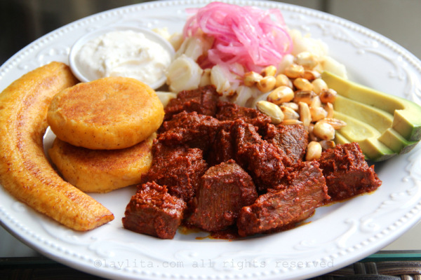 Carne colorada - Carne al achiote - Recetas de Laylita