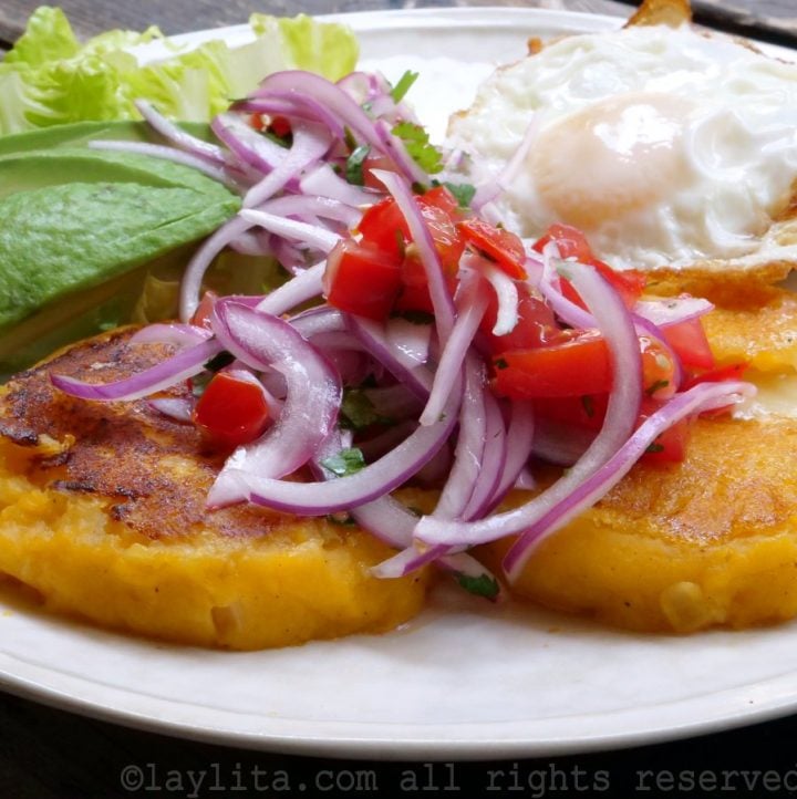 (Reina Pepiada) Chicken Avocado Arepa – Laylita's Recipes