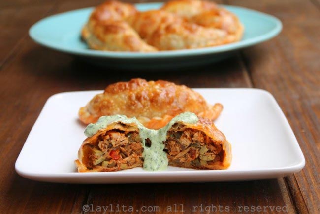 Tuna fish empanadas {Empanadas de atún} – Laylita's Recipes