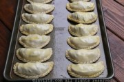 Tuna fish empanadas {Empanadas de atún} – Laylita's Recipes