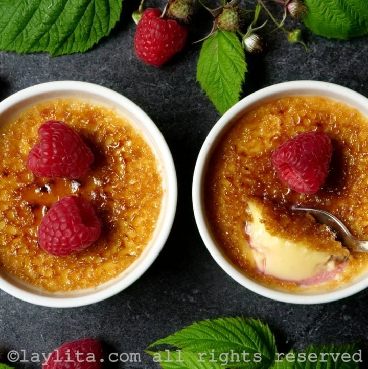 Raspberry creme brulee – Laylita's Recipes