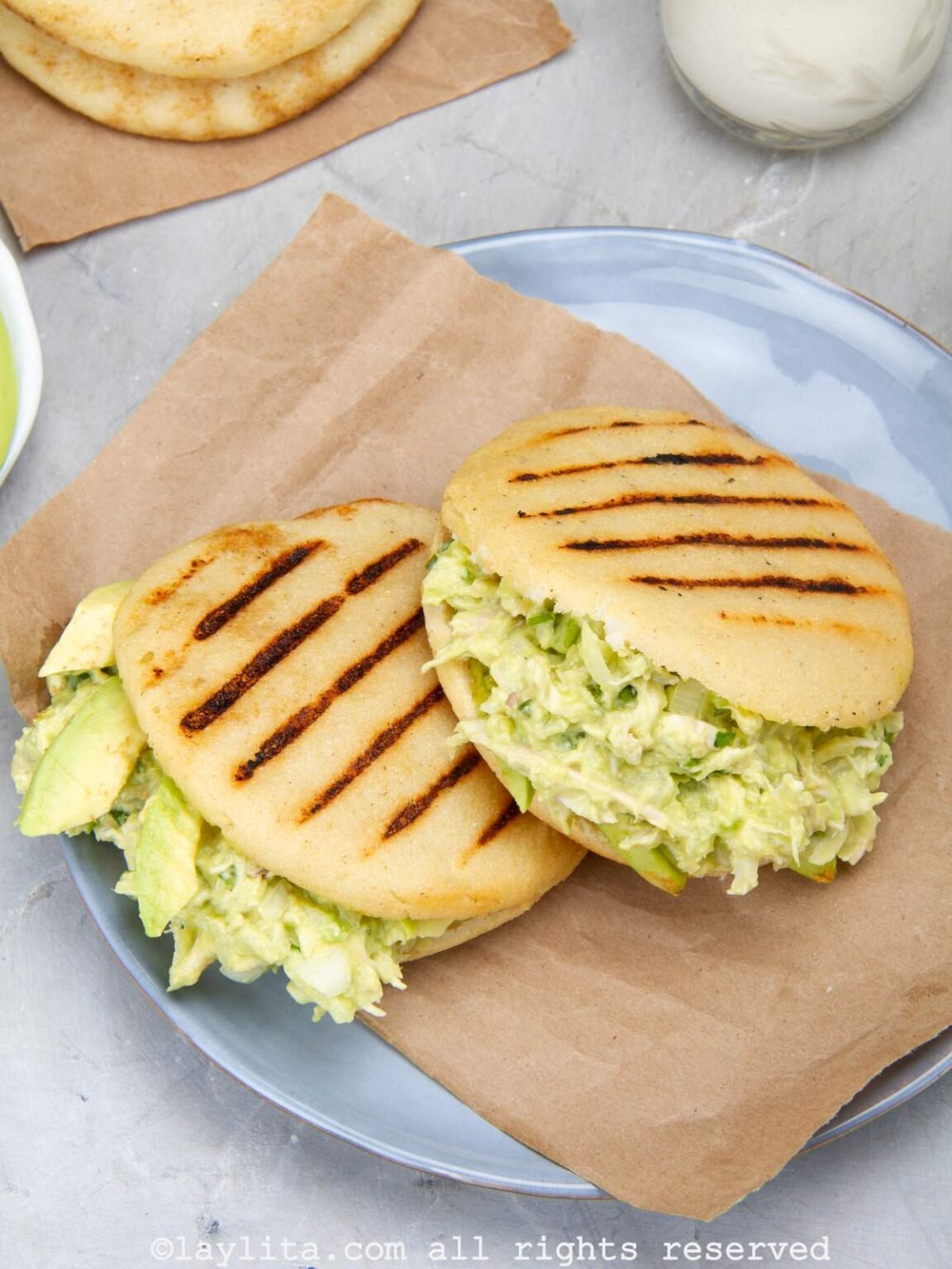 Colombian Cheese Arepas (Arepas de Queso) – Laylita's Recipes