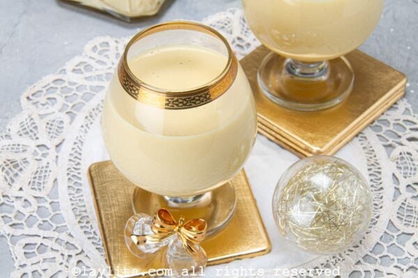 Ponche Crema (Venezuelan Eggnog) – Laylita's Recipes