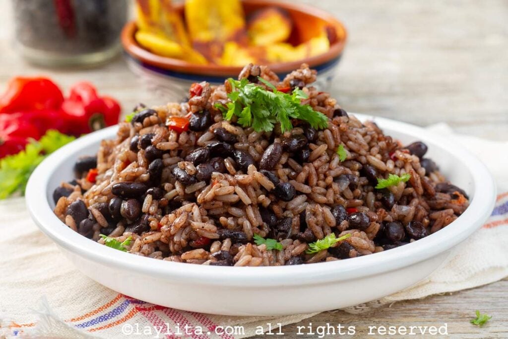 Costa Rican Gallo Pinto (Rice and Beans) – Laylita's Recipes