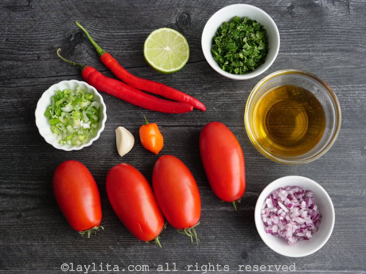 Ají de Tomate - Imposter Tamarillo Hot Sauce with Regular Tomatoes ...