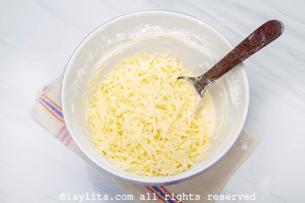 Cuñape - Bolivian Cheese Bread – Laylita's Recipes