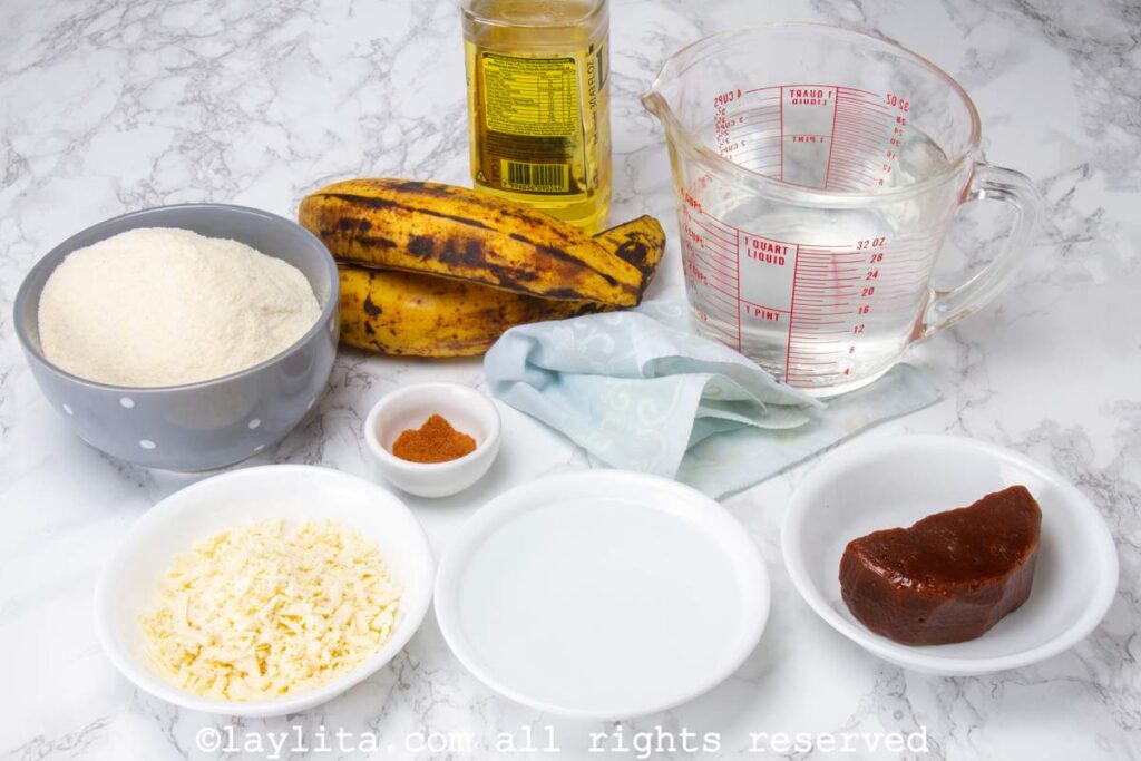 Venezuelan Mandocas (Ripe Plantain and Cornmeal Fritters) – Laylita's ...