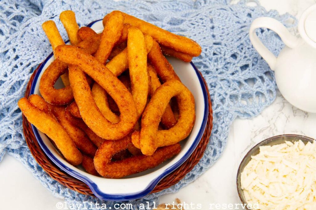 Venezuelan Mandocas Ripe Plantain And Cornmeal Fritters Laylitas 4434